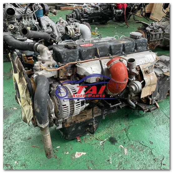 TD42 TD42T TD42TI日産・パトロールの付属品4シリンダー ディーゼル機関4.2L